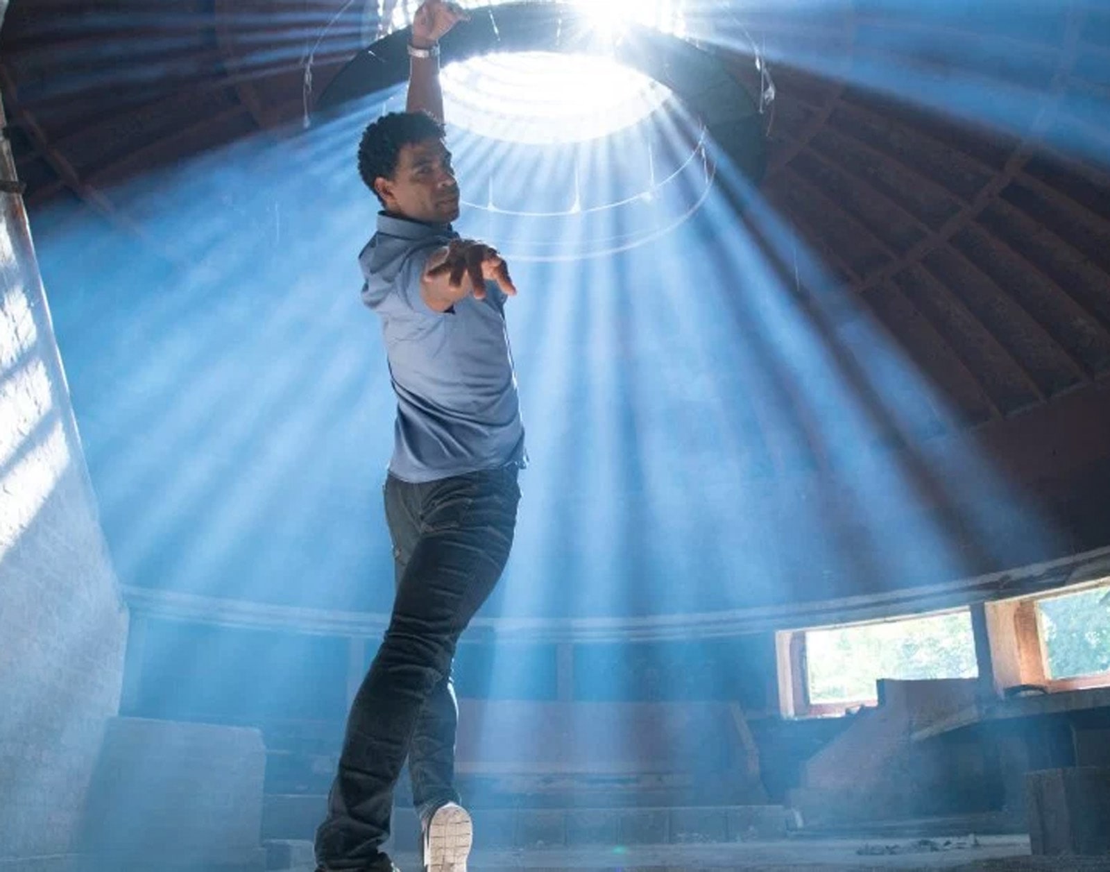 YULI - The Carlos Acosta Story live by satellite | Broadway