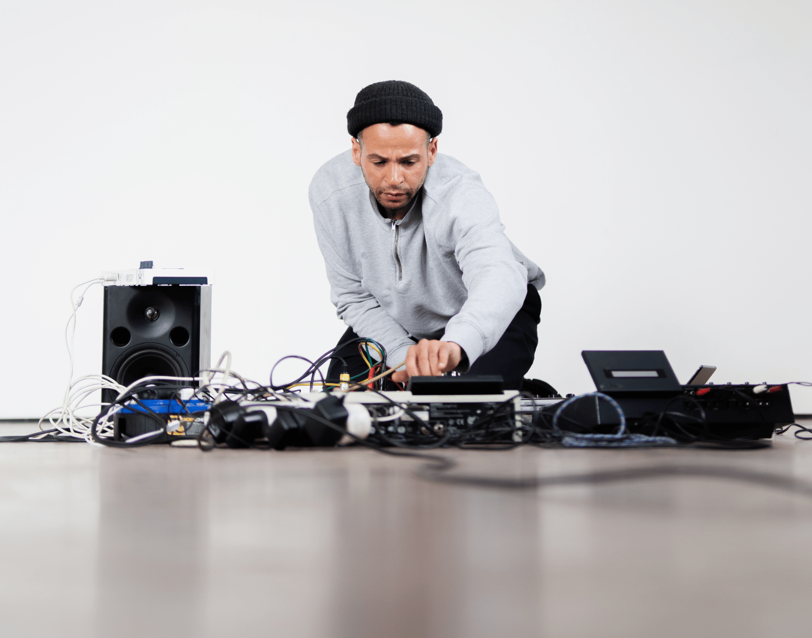 Sonic Sculptures: Tom Harris | Broadway